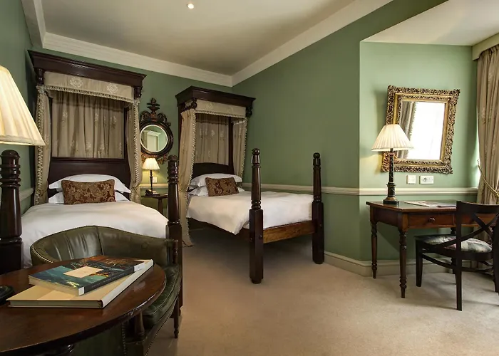 THE GORE HOTEL LONDON