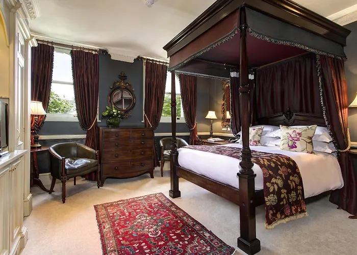 THE GORE HOTEL LONDON