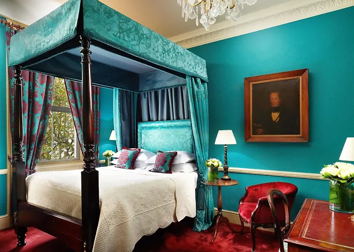 THE GORE HOTEL LONDON