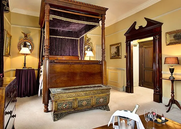 THE GORE HOTEL LONDON